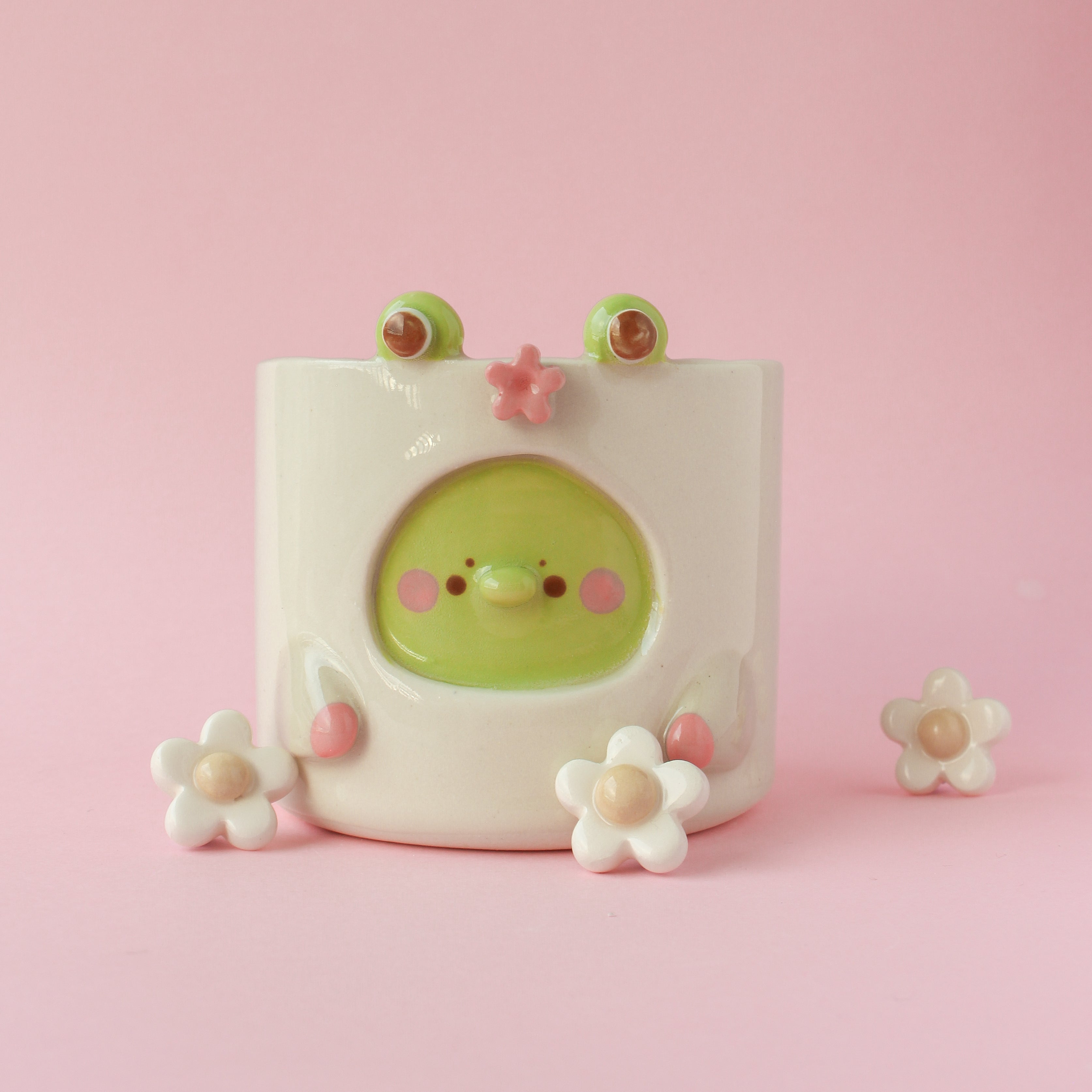 FROGGY PLANTER - WITH DRAINAGE HOLE – Choutopia Ceramics